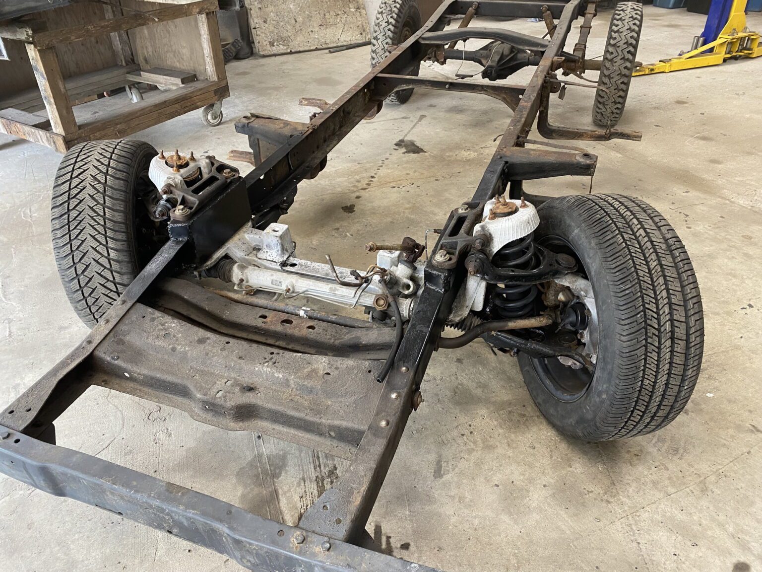 Ford Bullnose Crown Vic Swap - Suspension Upgrade - Bullnose Garage